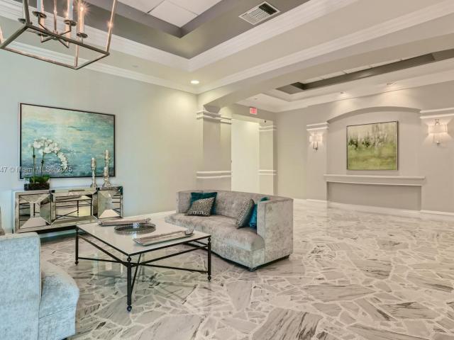 2 BR, 1 BA Apartment 2501 South Ocean Drive, Hollywood, FL 33019