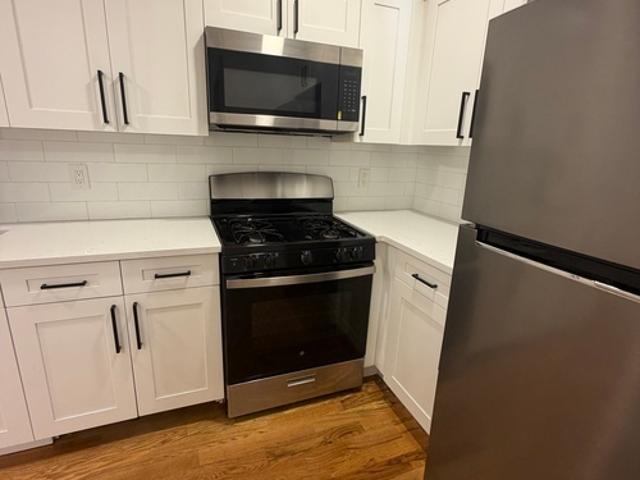 2 BR, 1 BA Apartment 2501 West St, Unit 1F, Union City, NJ 07087