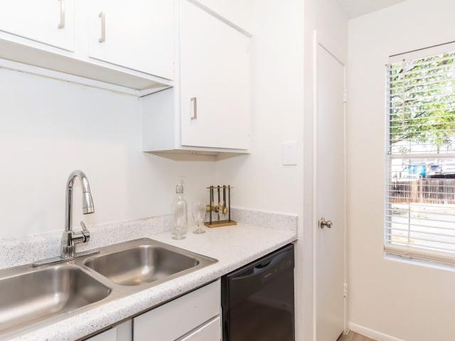 2 BR, 1 BA Apartment 2502 Babcock Road Unit 1 103, San Antonio, TX 78229