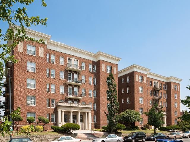 2 BR, 1 BA Apartment 2505 13th Street Northwest Unit 511, Washington, DC 20009