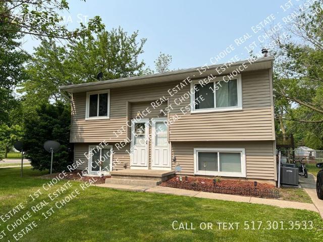 2 BR, 1 BA Apartment 2507 Selma St, Holt, MI 48842