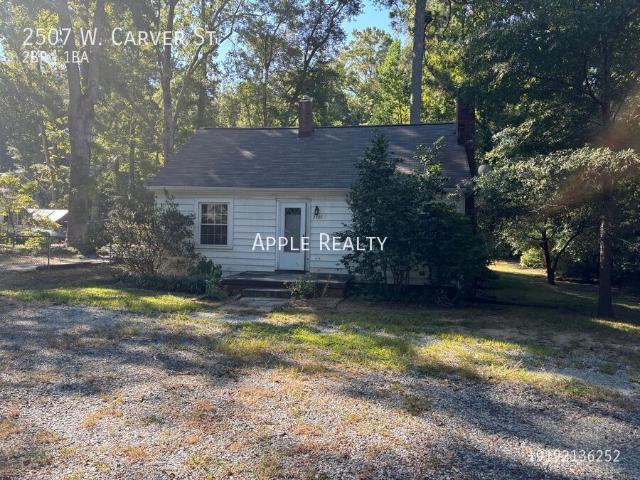 2 BR, 1 BA Apartment 2507 W. Carver St Durham, NC 27705