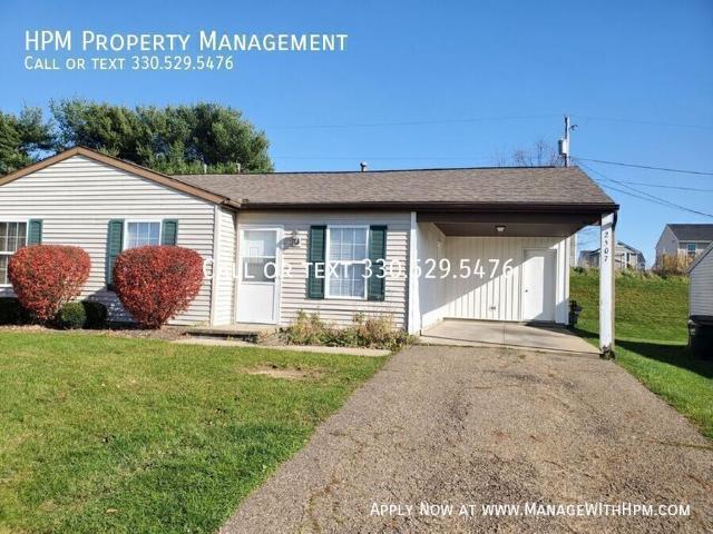 2 BR, 1 BA Apartment 2507 Zircon St NE, Canton, OH 44721