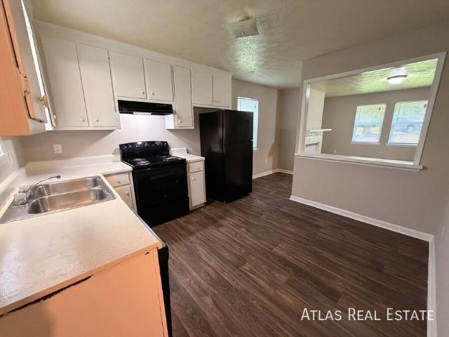 2 BR, 1 BA Apartment 250 N Bluff Road, Athens, GA 30607