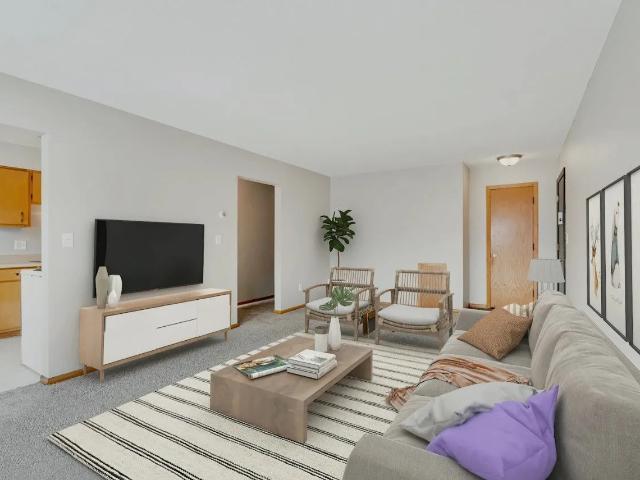 2 BR, 1 BA Apartment 2510 7th Avenue East Unit 2510 07, Saint Paul, MN 55109