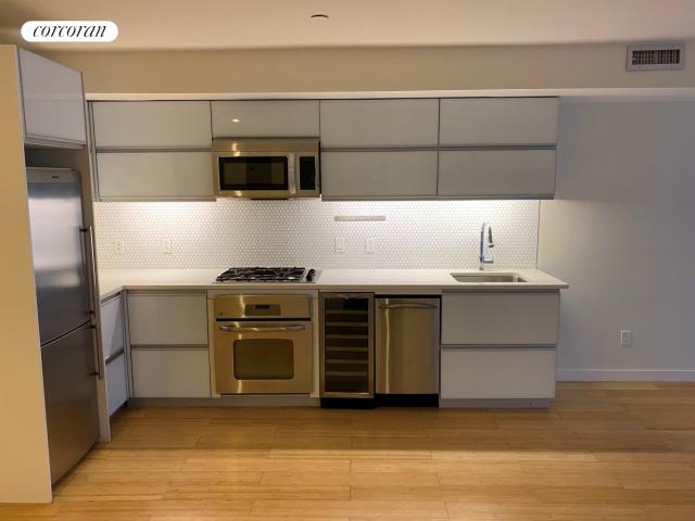 2 BR, 1 BA Apartment 251 S 3rd St, Brooklyn, NY 11211
