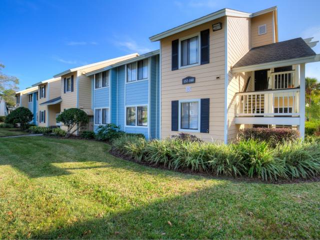 2 BR, 1 BA Apartment 2545 Northeast Coachman Road Unit 170, Clearwater, FL 33765