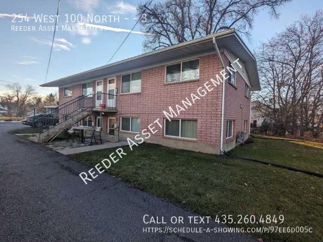 2 BR, 1 BA Apartment 254 West 100 North, Logan, UT 84321