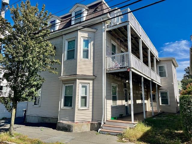 2 BR, 1 BA Apartment 255 Jefferson Ave, Salem, MA 1970