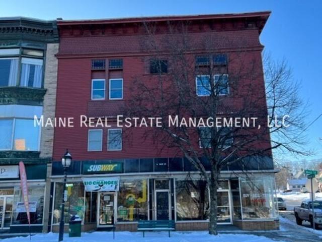 2 BR, 1 BA Apartment 255 Main St Old Town, ME 04468