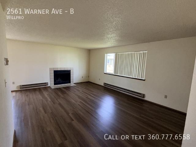2 BR, 1 BA Apartment 2561 Warner Ave, enumclaw, WA 98022