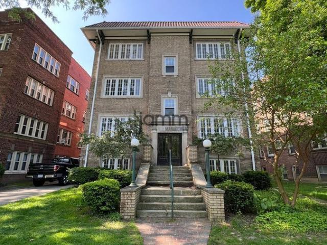 2 BR, 1 BA Apartment 2568 Overlook Road, Cleveland Heights, OH 44106