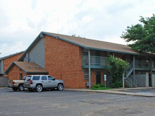 2 BR, 1 BA Apartment 2602 82nd Street, Lubbock, TX 79423