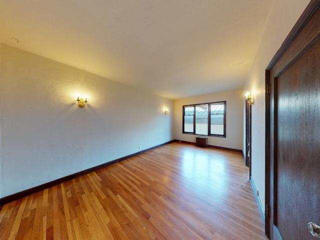 2 BR, 1 BA Apartment 2605 Haste St Unit 201, Berkeley, CA 94704