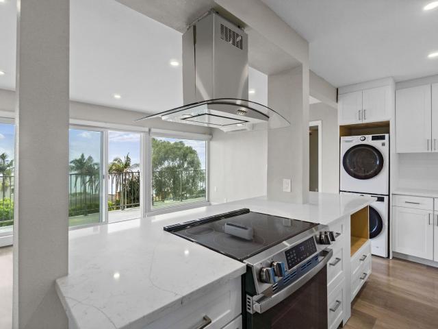 2 BR, 1 BA Apartment 2607 Solana Way Unit 5, Laguna Beach, CA 92651