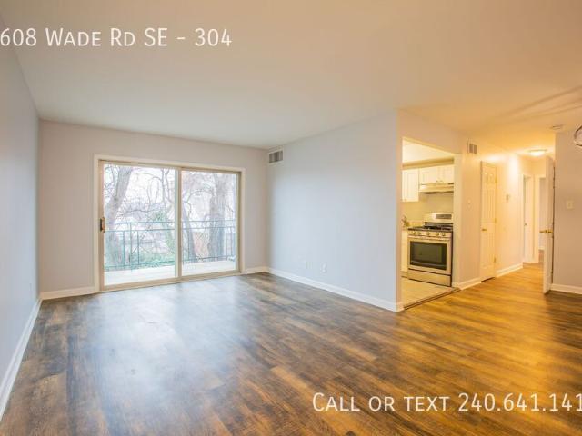 2 BR, 1 BA Apartment 2608 Wade Rd SE, Washington, DC 20020