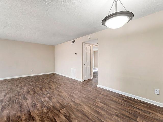 2 BR, 1 BA Apartment 260 Northern Avenue Unit 18D, Avondale Estates, GA 30002