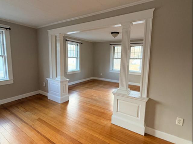 2 BR, 1 BA Apartment 260 Providence Road, Unit 1, Grafton, MA 01560