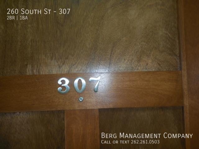 2 BR, 1 BA Apartment 260 South St, Waukesha, WI 53186