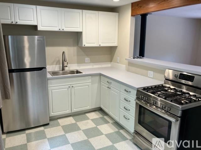 2 BR, 1 BA Apartment 26303 SE 424th St, Unit Enumclaw, WA 98022