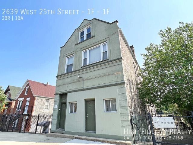 2 BR, 1 BA Apartment 2639 West 25th Street 1F, Chicago, IL 60608