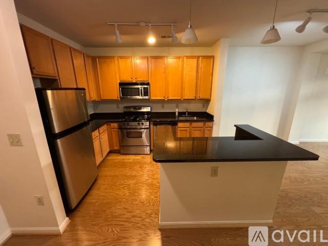 2 BR, 1 BA Apartment 2665 Prosperity Avenue, Unit 315, Fairfax, VA 20598