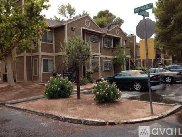 2 BR, 1 BA Apartment 2687 Aarondavid Drive, Unit C, Las Vegas, NV 89121