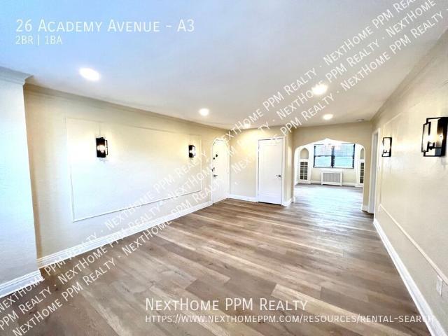 2 BR, 1 BA Apartment 26 Academy Avenue, Mt. Lebanon, PA 15228
