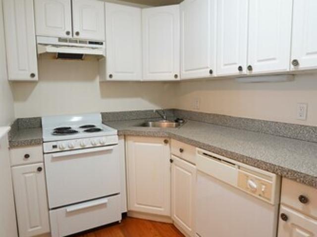 2 BR, 1 BA Apartment 26 Allston St, Unit 16, Boston, MA 02134