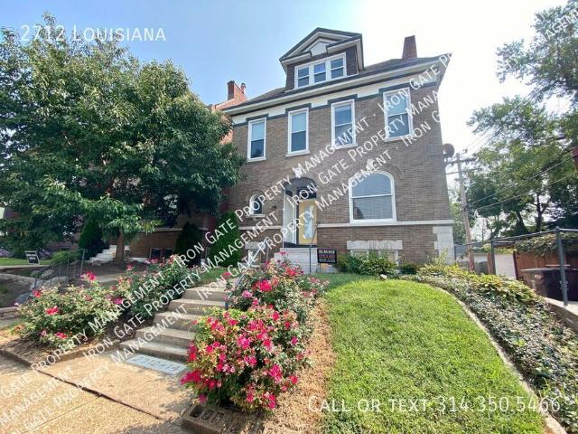 2 BR, 1 BA Apartment 2712 Louisiana, Saint Louis, MO 63118
