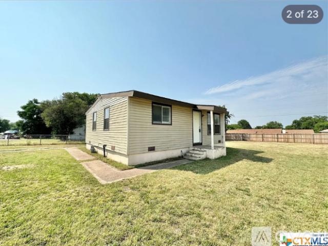 2 BR, 1 BA Apartment 2721 Lewis St, Killeen, TX 76543