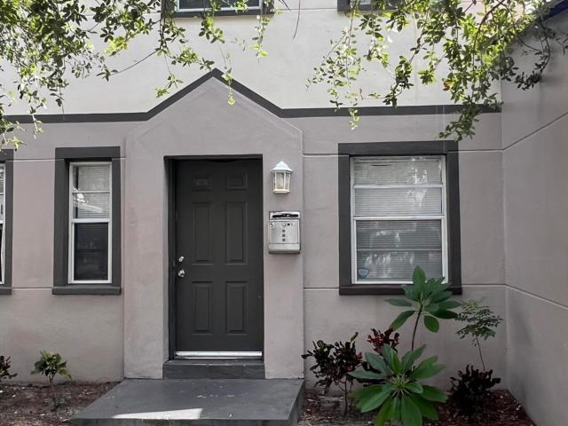 2 BR, 1 BA Apartment 2722 Poinsettia Avenue, West Palm Beach, FL 33407