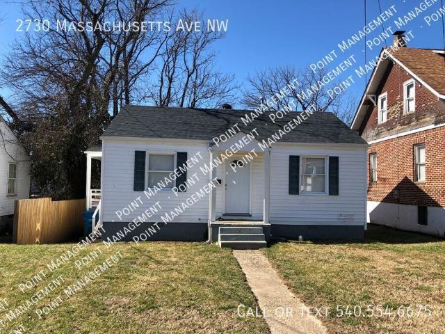 2 BR, 1 BA Apartment 2730 Massachusetts Ave NW, Roanoke, VA 24017
