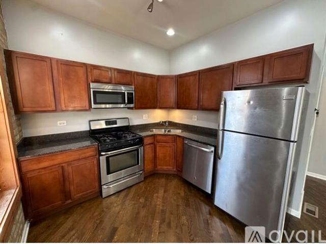 2 BR, 1 BA Apartment 2748 W Le Moyne St, Unit 2E, Chicago, IL 60622