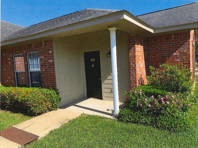 2 BR, 1 BA Apartment 2750 Montgomery Road, Huntsville, TX 77340