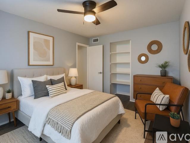 2 BR, 1 BA Apartment 2751 E Ledbetter Dr, Unit 21, Dallas, TX 75216