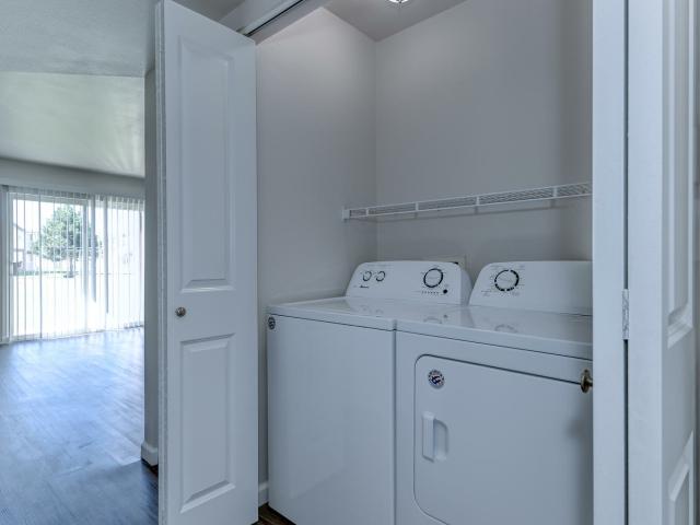 2 BR, 1 BA Apartment 2775 Saint Clair Rd Unit D 1 D104, Idaho Falls, ID 83404