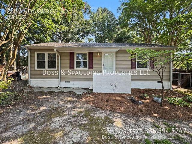 2 BR, 1 BA Apartment 2812 Rockwood Rd, Greensboro, NC 27408