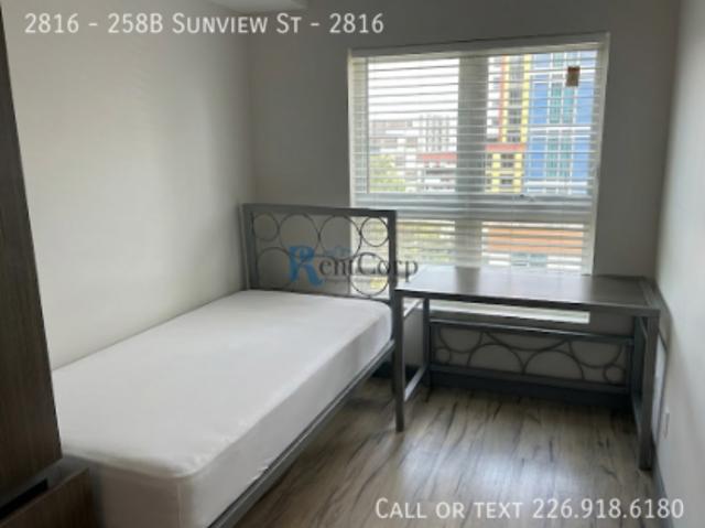2 BR, 1 BA Apartment 2816 258B Sunview St, Waterloo, ON N2L 0H7
