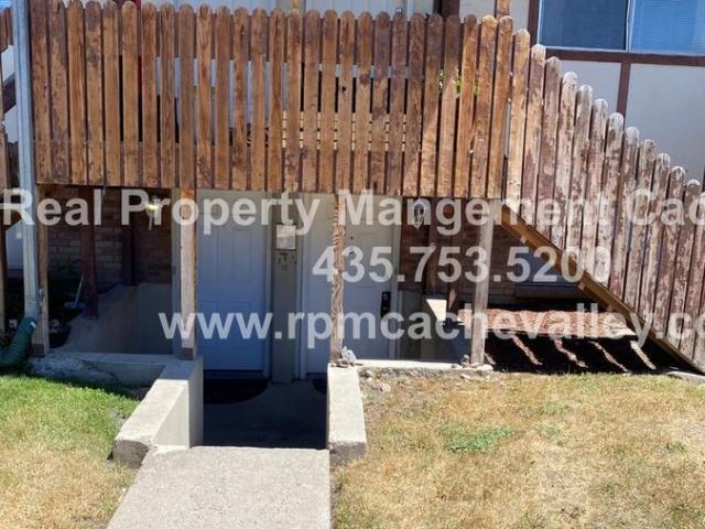 2 BR, 1 BA Apartment 281 Riverbend Rd 281 Riverbend Rd, Logan, UT 84321