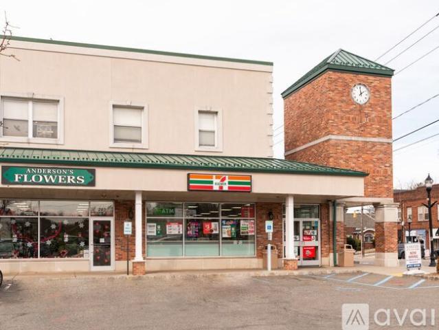 2 BR, 1 BA Apartment 287 Bloomfield Avenue, Unit 1, Verona, NJ 07044