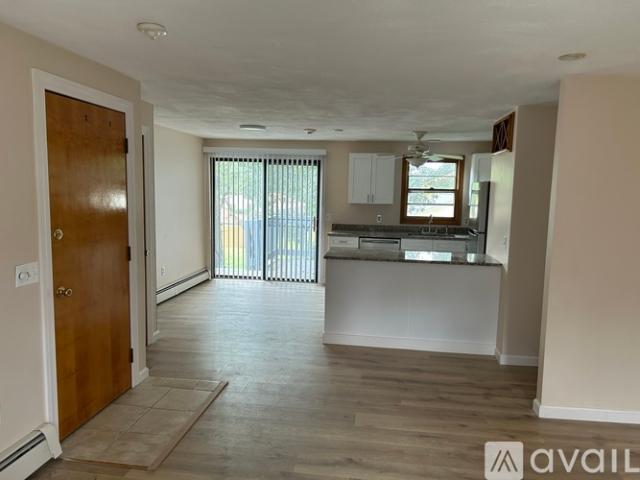 2 BR, 1 BA Apartment 287 Mayfield Avenue, Unit 8, Cranston, RI 02920