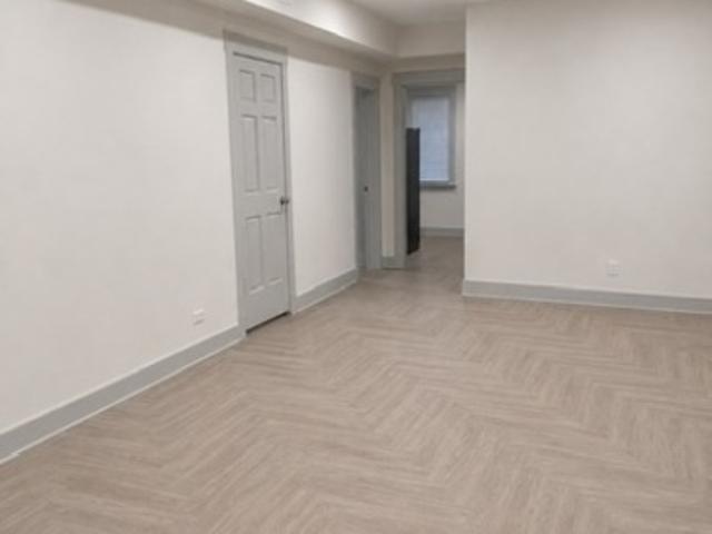 2 BR, 1 BA Apartment 2851 North Springfield Avenue, Unit F1, Chicago, IL 60618