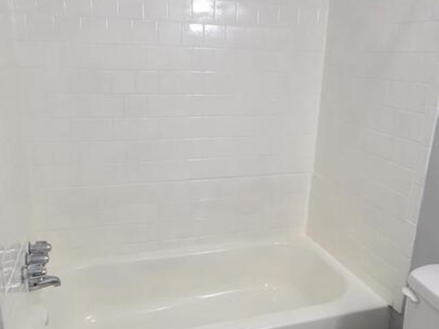 2 BR, 1 BA Apartment 2908 Richmond Hwy, Richmond, VA 23234