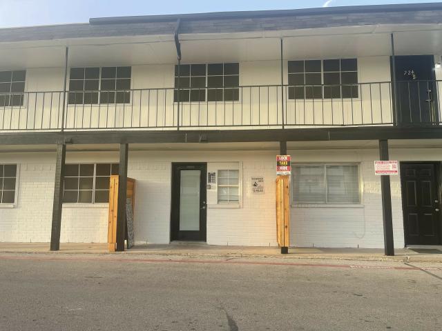2 BR, 1 BA Apartment 2910 Prichard Lane Unit 1 204, Dallas, TX 75227