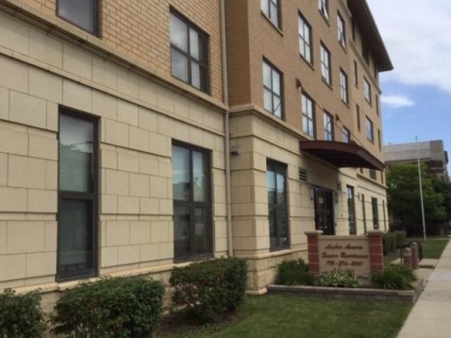 2 BR, 1 BA Apartment 2928 S. Archer Avenue, Chicago, IL 60608