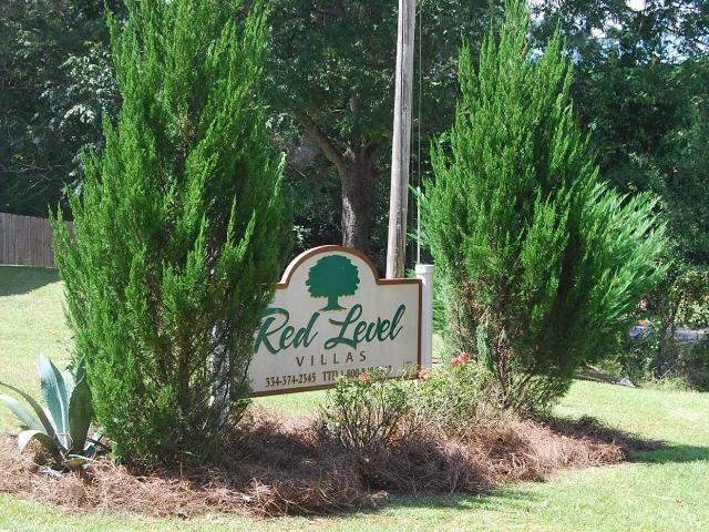 2 BR, 1 BA Apartment 29337 Villas Street, Red Level, AL 36474