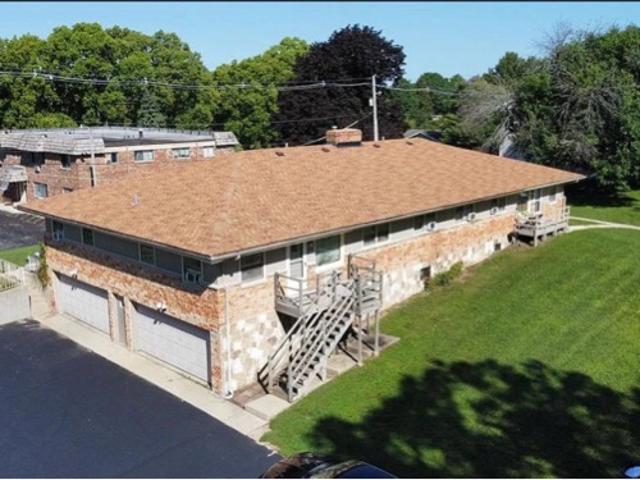 2 BR, 1 BA Apartment 2936 La Salle Ave, Rockford, IL 61114