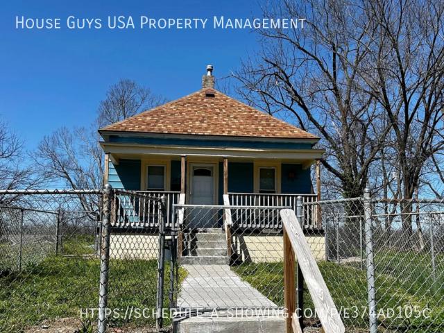 2 BR, 1 BA Apartment 2956 Hiawatha St, Kansas City, KS 66104