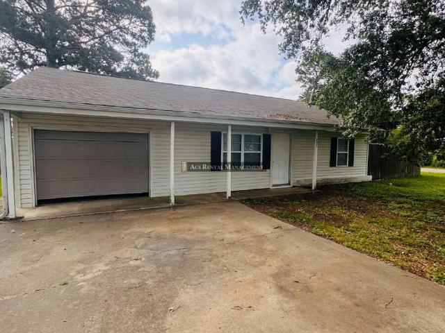 2 BR, 1 BA Apartment 295 Henry St, Bridge City, TX 77611